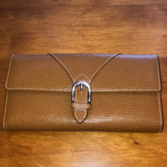 Levenger | Bags | Levenger Wallet Pebbled Camel Leather Trifold Silver ...